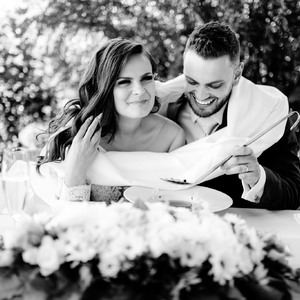 Prague Wedding at Pruhonice castle | JINDRICH NEJEDLY